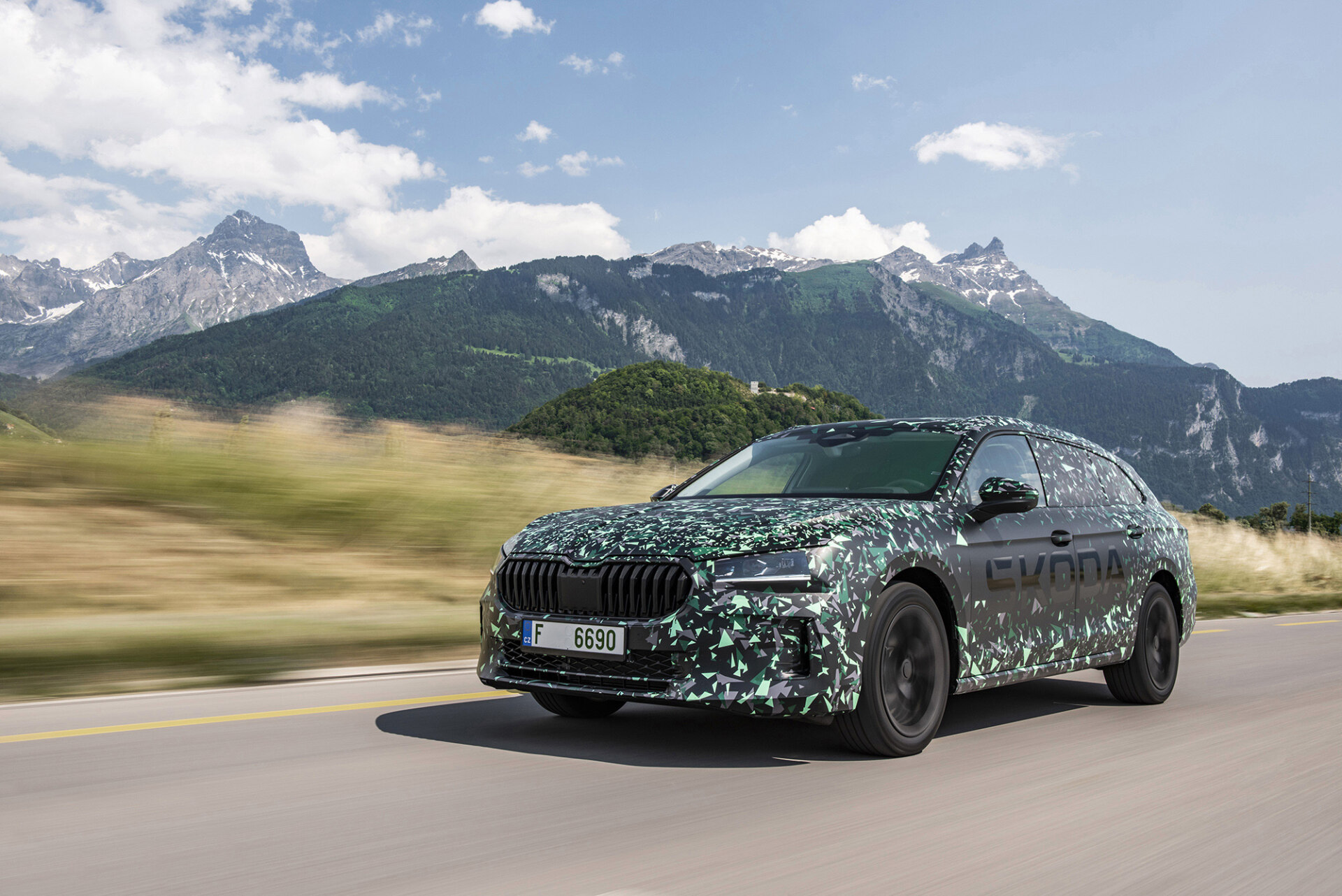 Nowa Škoda Superb - Fabia Club Polska
